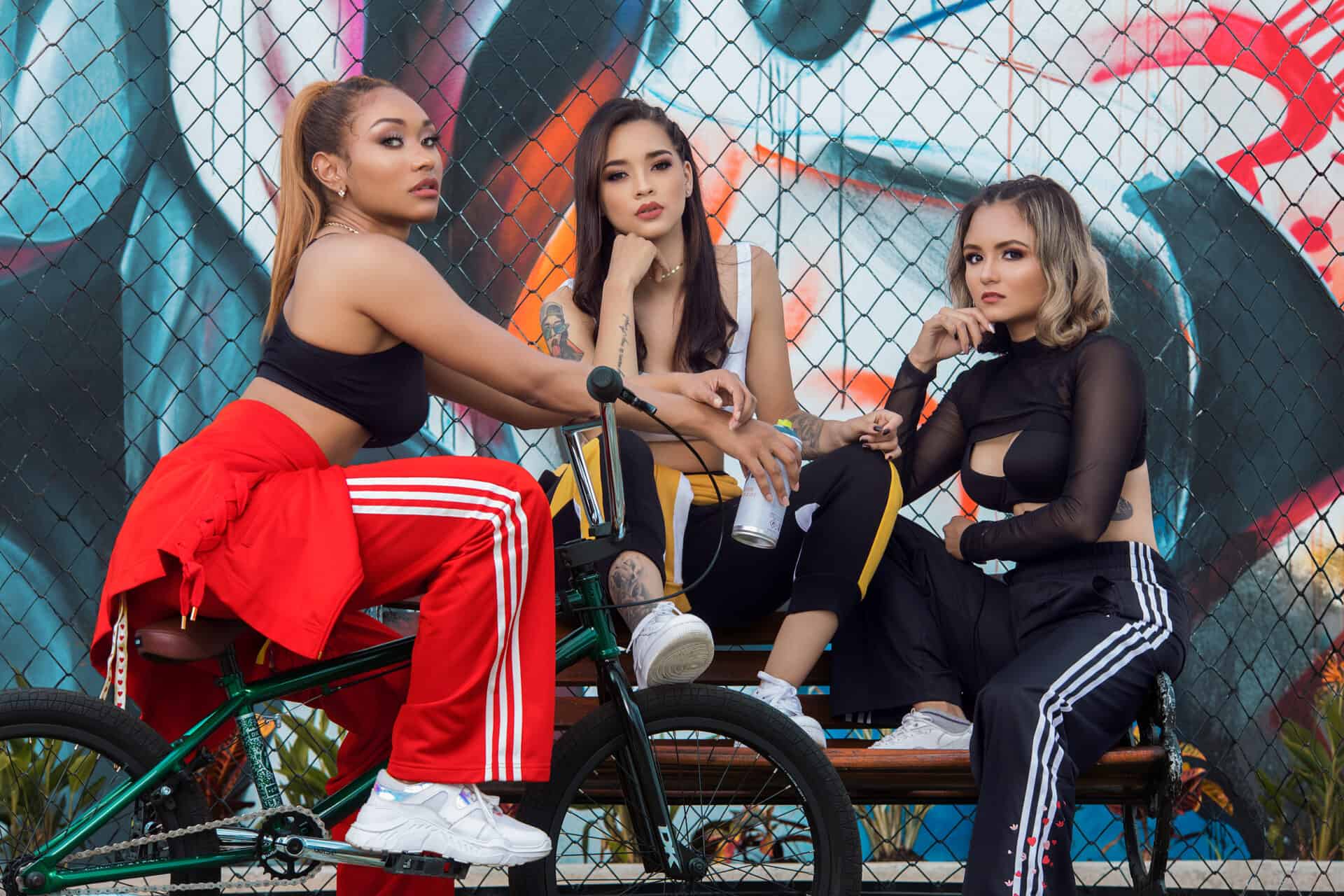 Así somos modelos webcam Colombia - ALBA